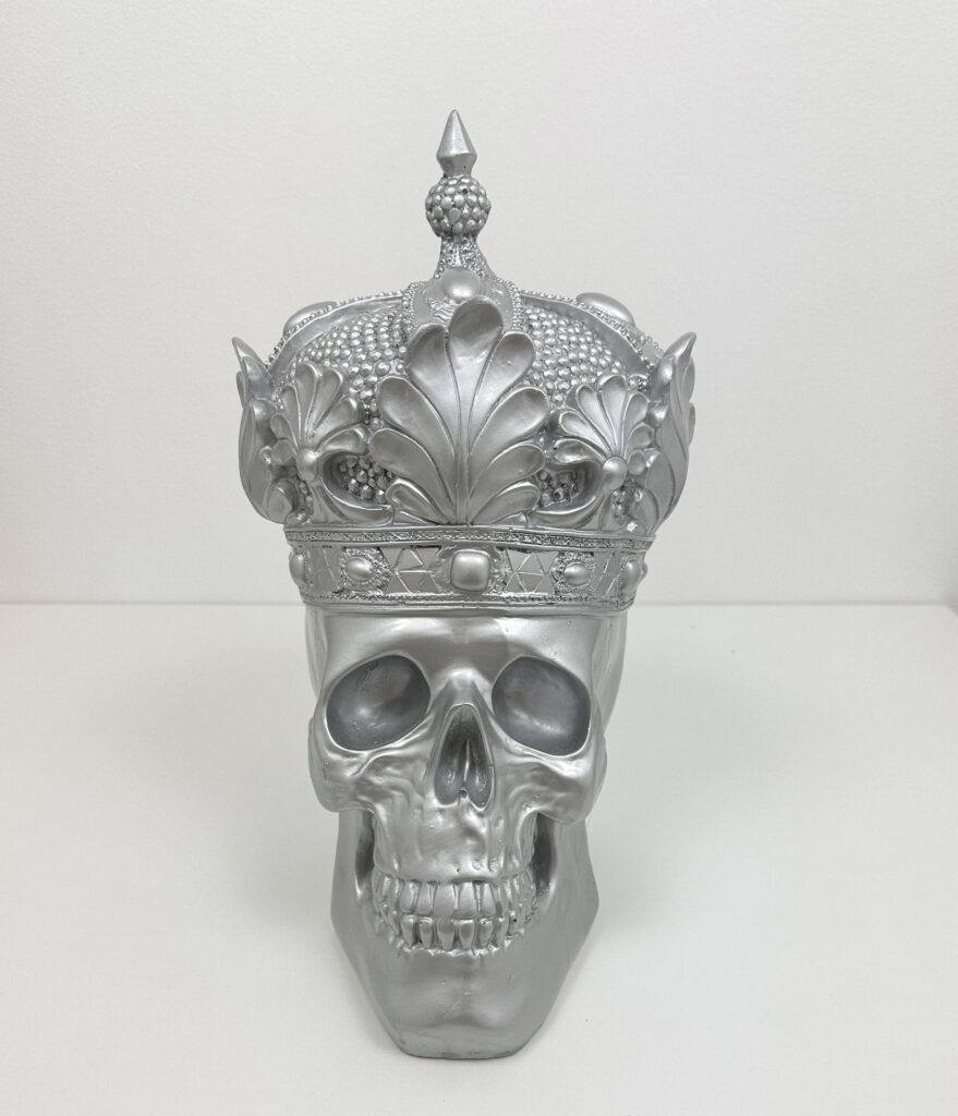 Sølv skull med krone | Hurtig levering – Køb!