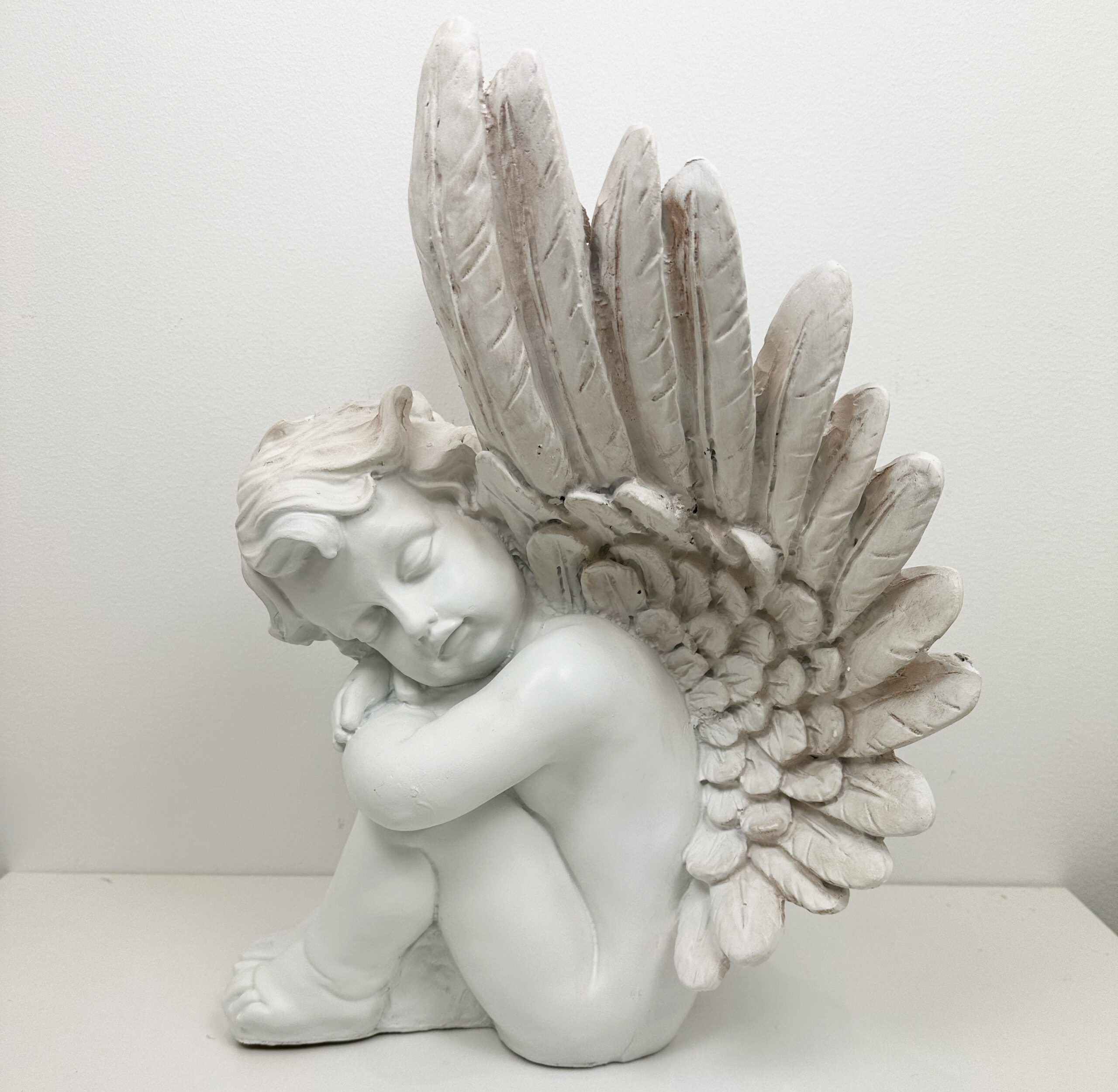 Sovende Englebarn Med Vinger | Hurtig Levering – Køb!